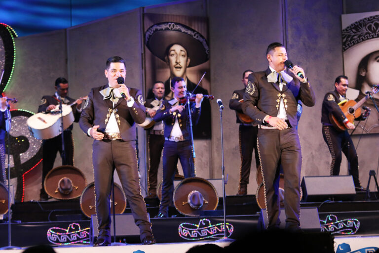 Photo Gallery | Mariachi USA Shows in Hollywood Bowl