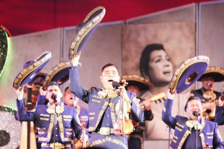 Photo Gallery | Mariachi USA Shows in Hollywood Bowl