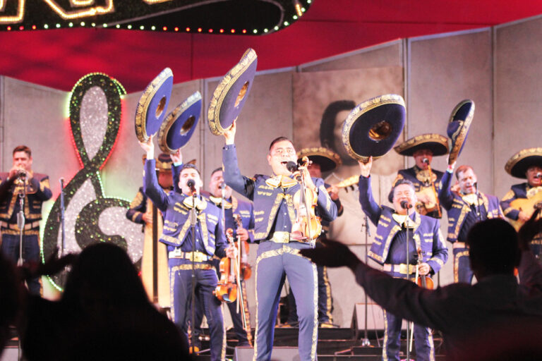 Photo Gallery | Mariachi USA Shows in Hollywood Bowl
